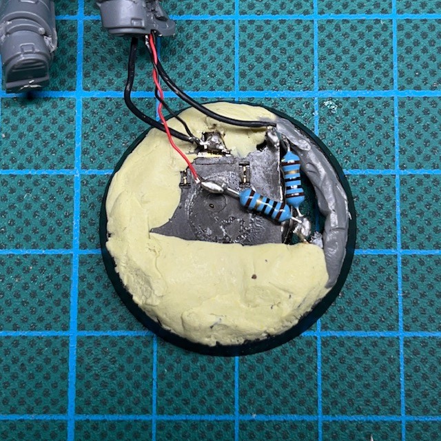 LED Plasma Weapon Tutorial – Chris Buxey Paints