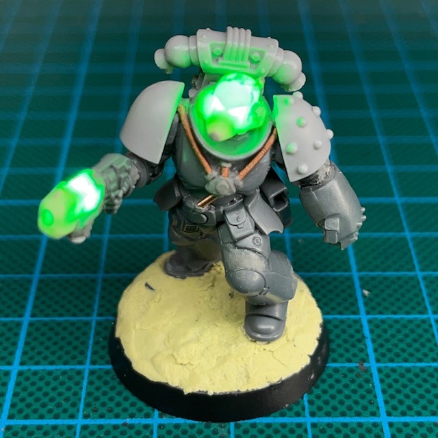 LED Plasma Weapon Tutorial – Chris Buxey Paints