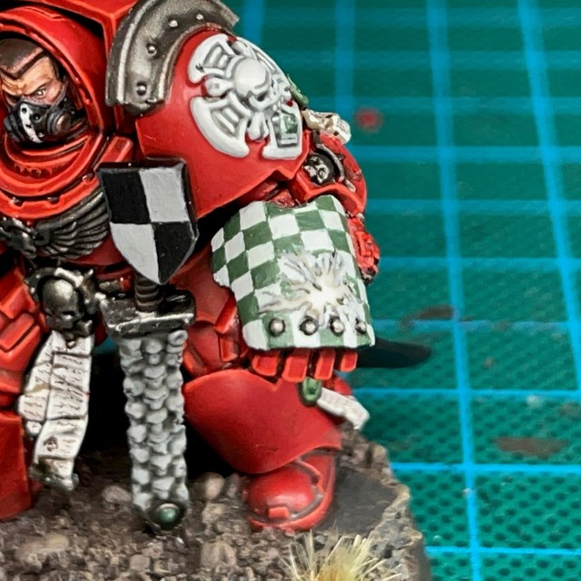 LED Power Fist Tutorial – Chris Buxey Paints